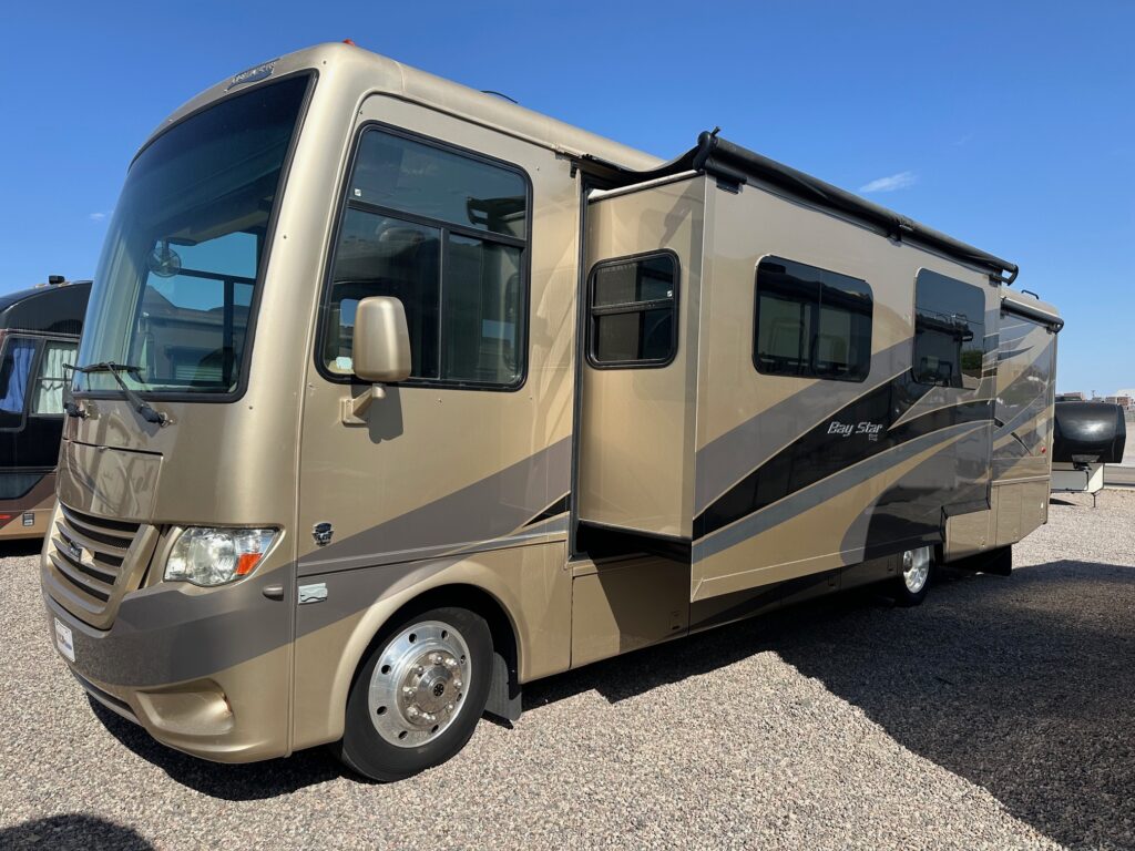 2016 Newmar Baystar 3518 Class A Gas motorhome - First Class RV & Marine