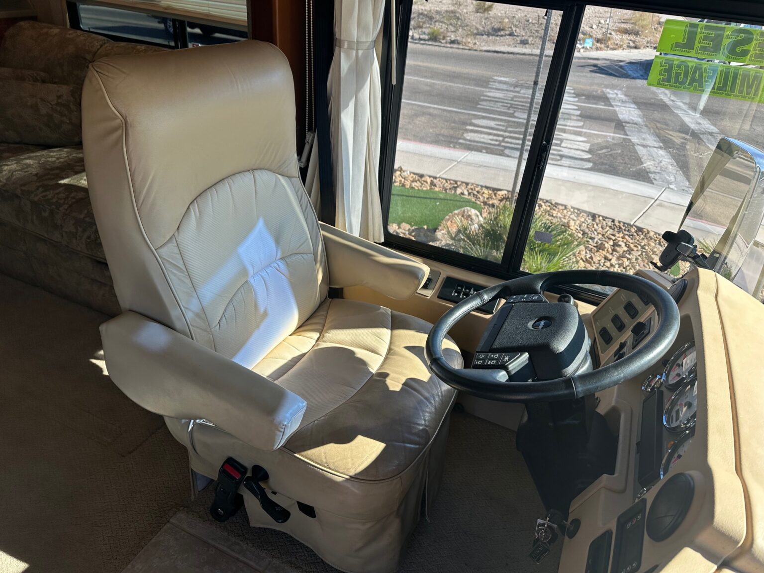 2006 Winnebago Vectra 36RD Class A Diesel Pusher Motorhome - Extra ...