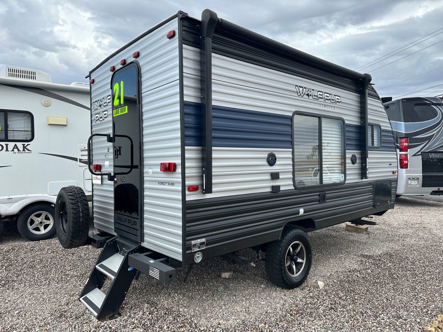 2021 Forest River Wolf Pup Limited 14CC travel trailer - Excellent ...