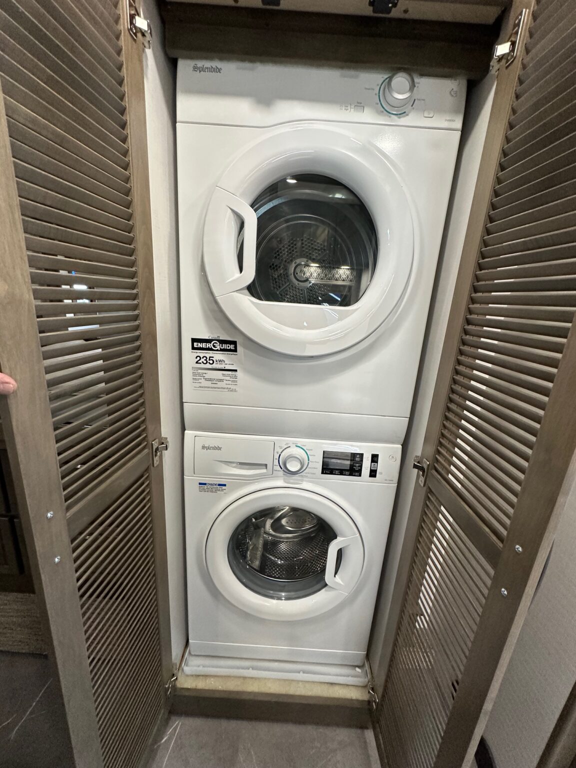 2023 Dynamax DX3 37RB Super C Diesel Motorhome - 1 1/2 bathrooms! ON ...