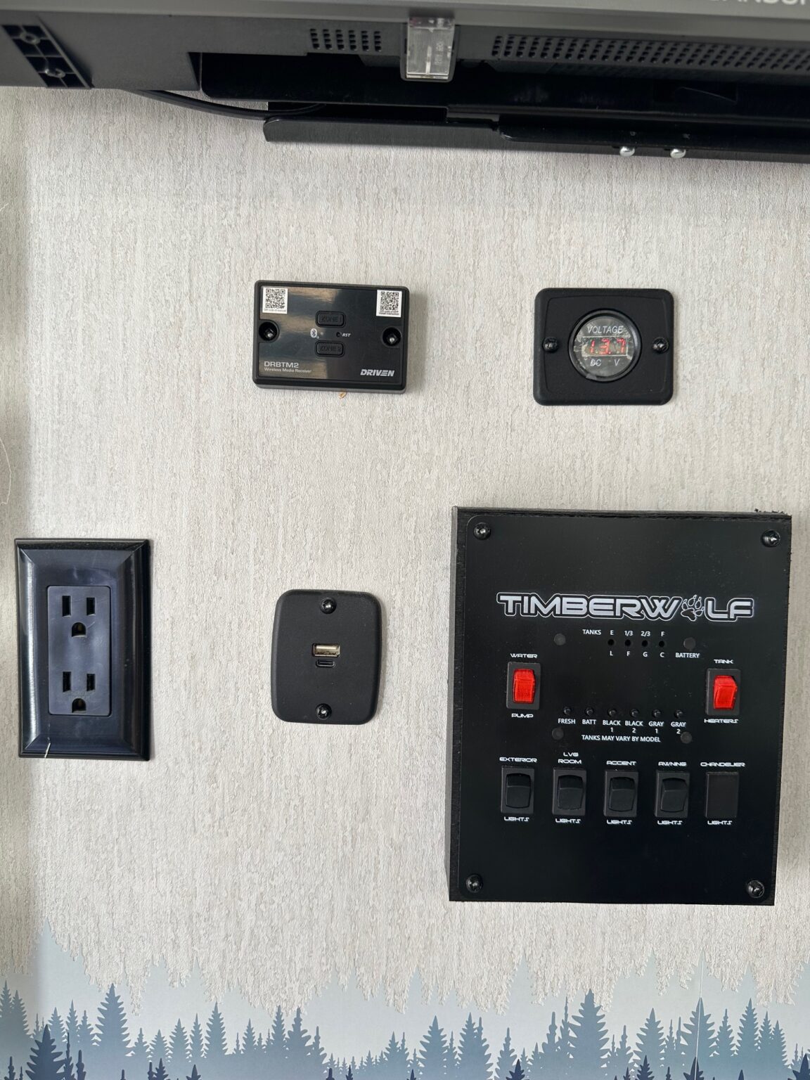 2024 Cherokee by Forest River Timberwolf 16ML Mini loft travel trailer ...