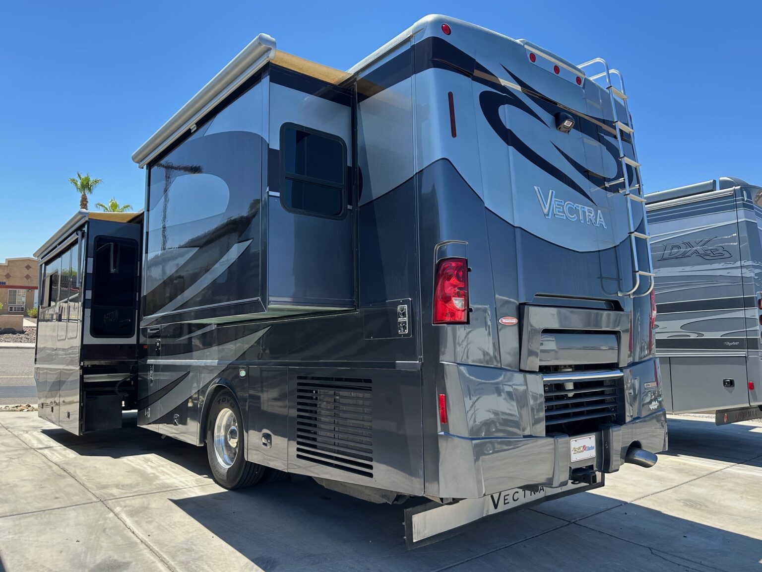 2006 Winnebago Vectra 40KD Class A Diesel Pusher Motorhome - First ...