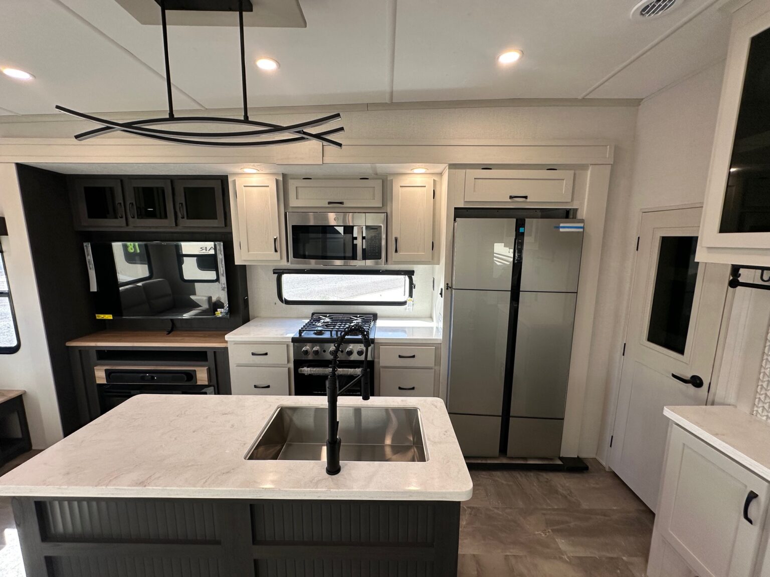 NEW 2026 Coachman Brookstone 290RL 5th Wheel - First Class RV & Marine