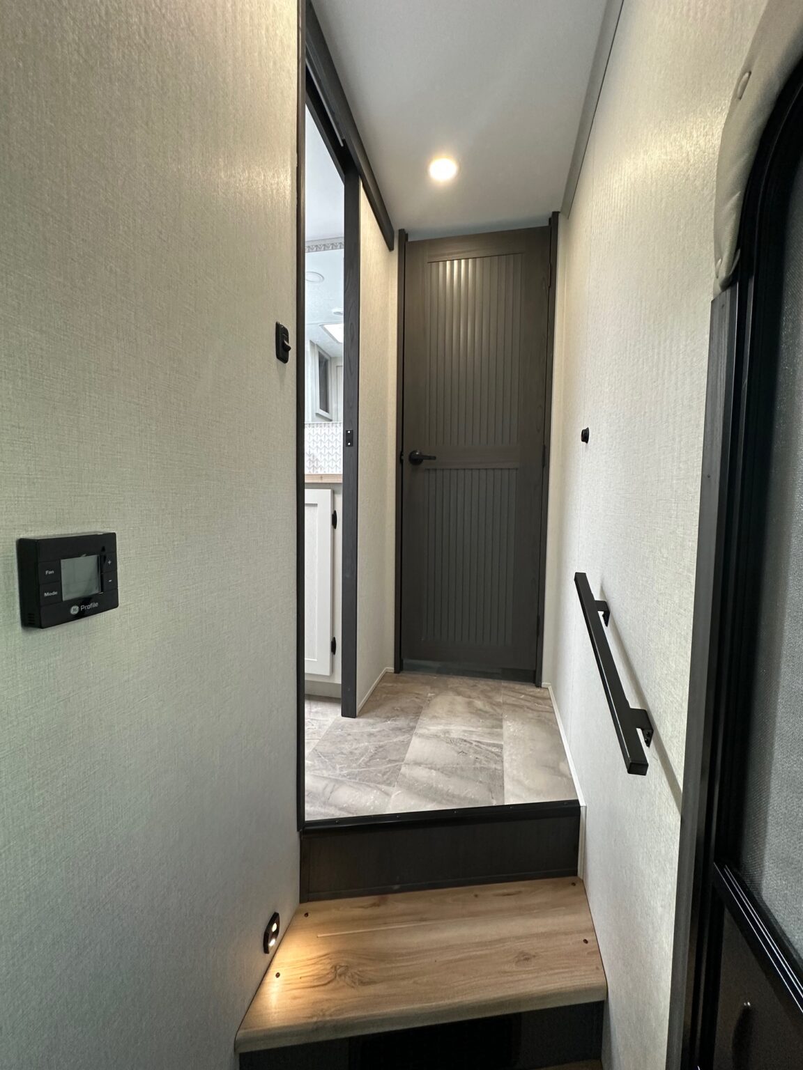 NEW 2026 Coachman Brookstone 290RL 5th Wheel - First Class RV & Marine