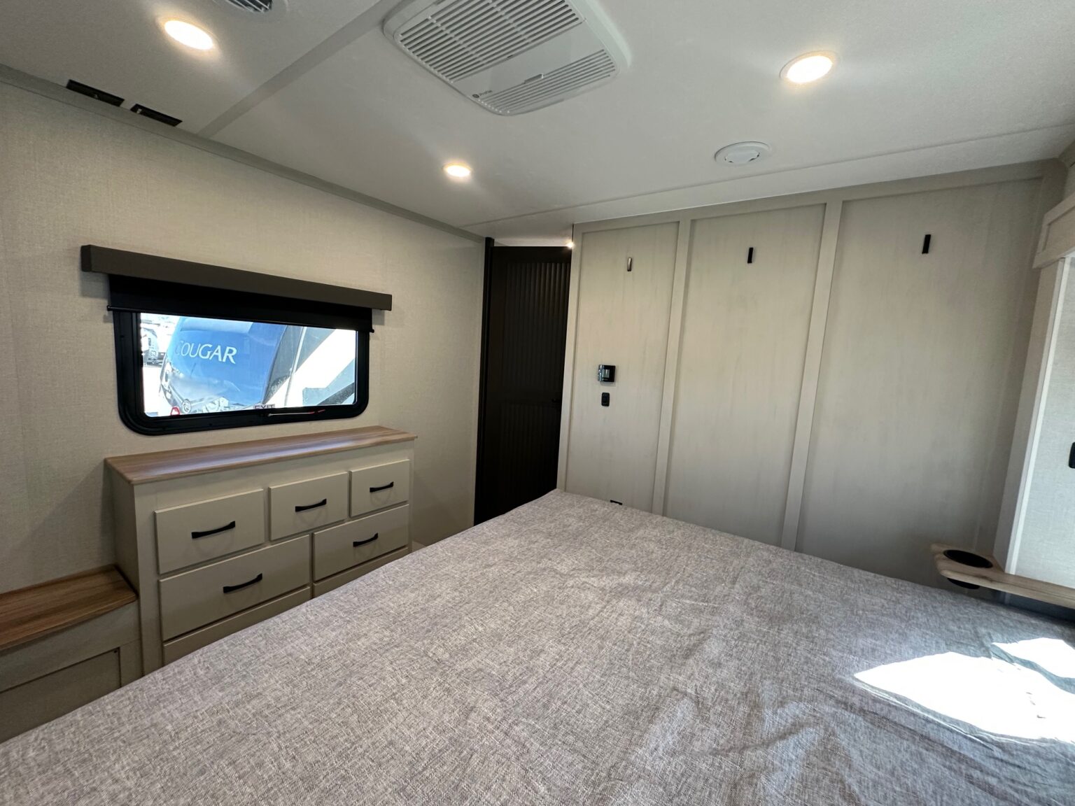NEW 2026 Coachman Brookstone 290RL 5th Wheel - First Class RV & Marine