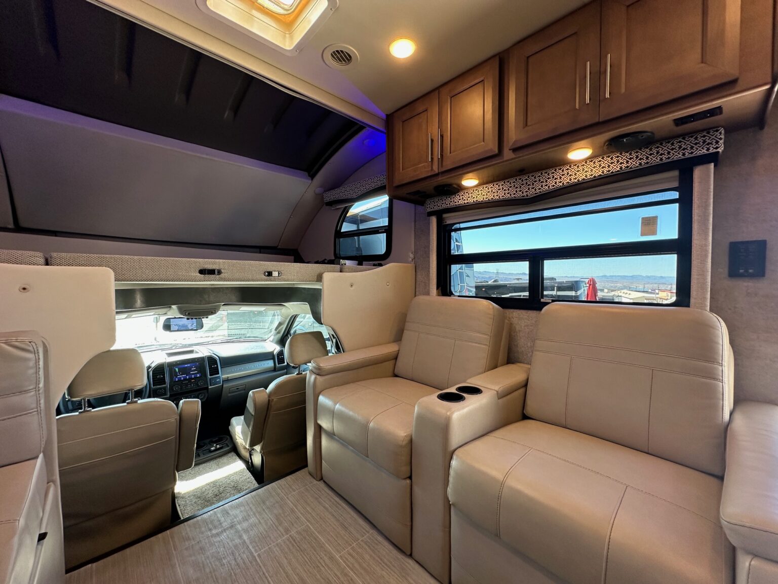 2022 Thor Magnitude RS36 Class C Diesel Motorhome - ON SALE NOW ...
